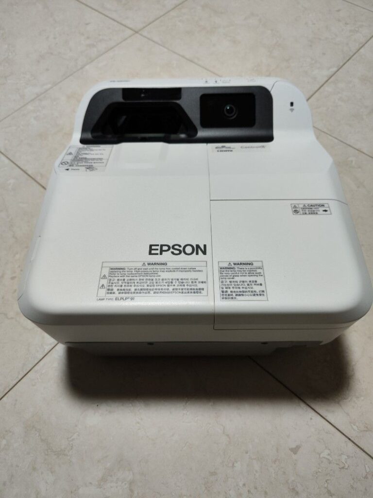 Epson 685Wi Ultra-Short Throw Interactive WXGA 3LCD Projector - EXOVIK ...
